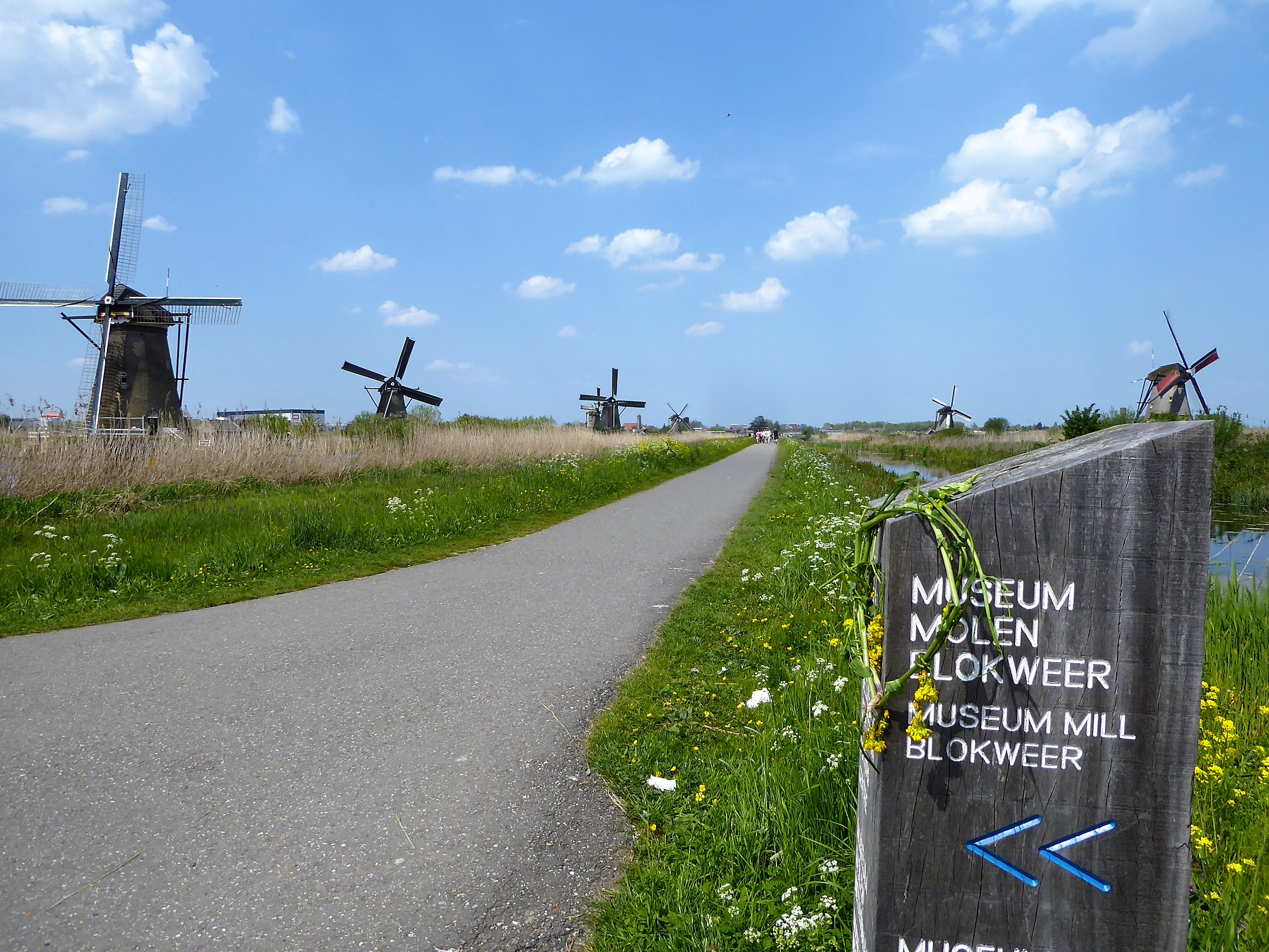 The Mills of Kinderdijk are not to be missed in the Netherlands! Visit ...