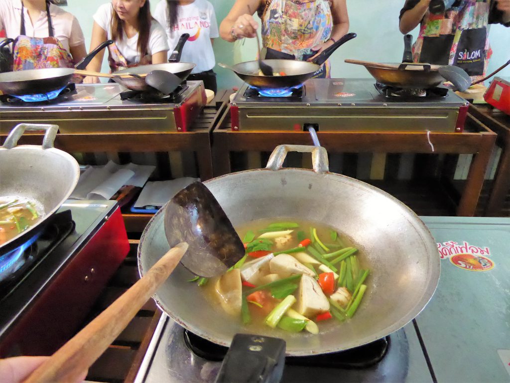 Cookingclass in Bangkok at Silom Thai Cooking School - Thailand - Safe ...