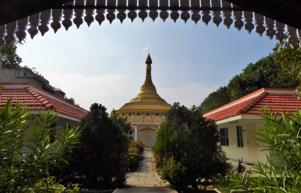 Feeling Lost in this Beautiful World... - Safe and Healthy Travel